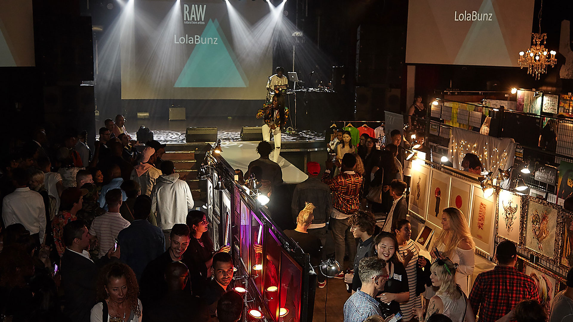 RAW showcase
